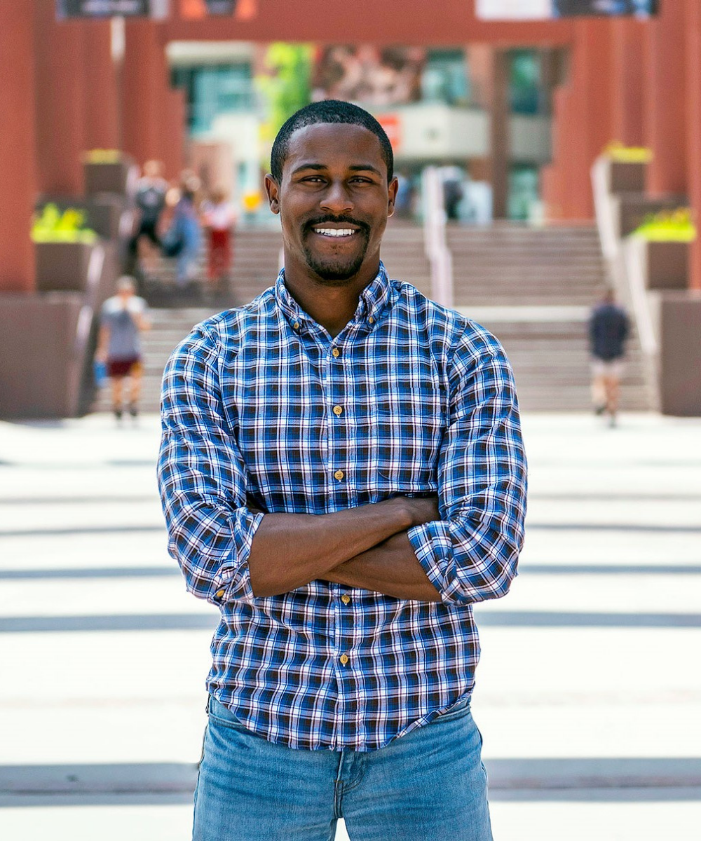 Dr . Victor Rios | Professor, Author, Speaker