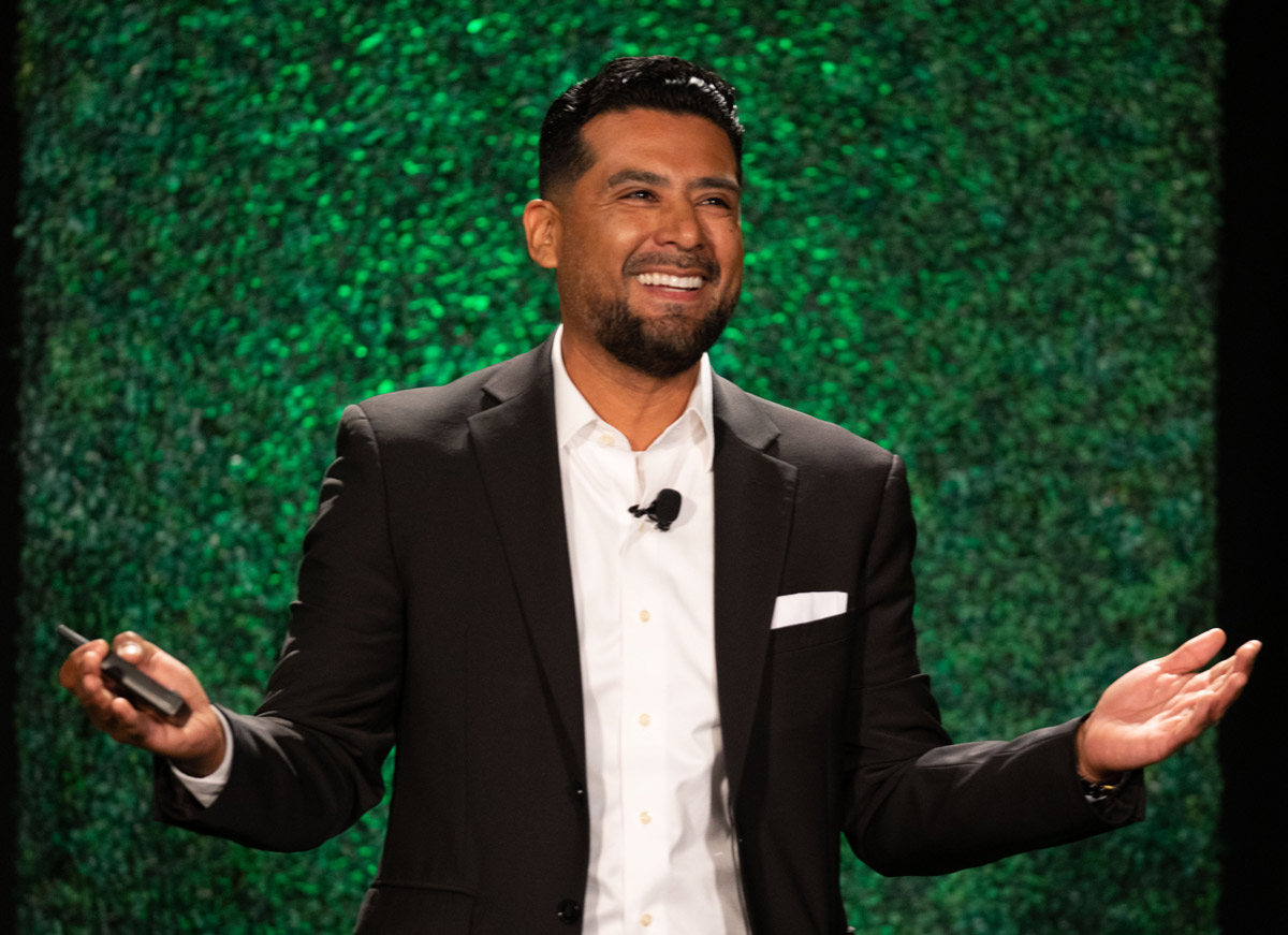 Dr . Victor Rios – Professor, Author, Speaker